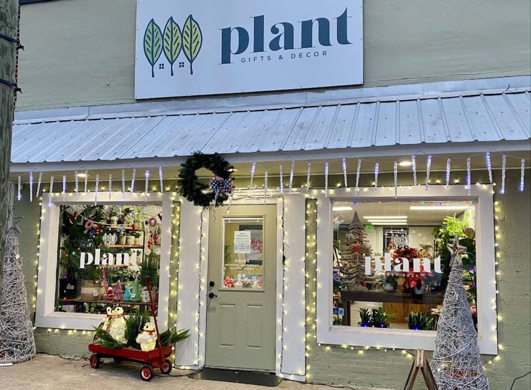 Downtown Calera decks the windows for Christmas