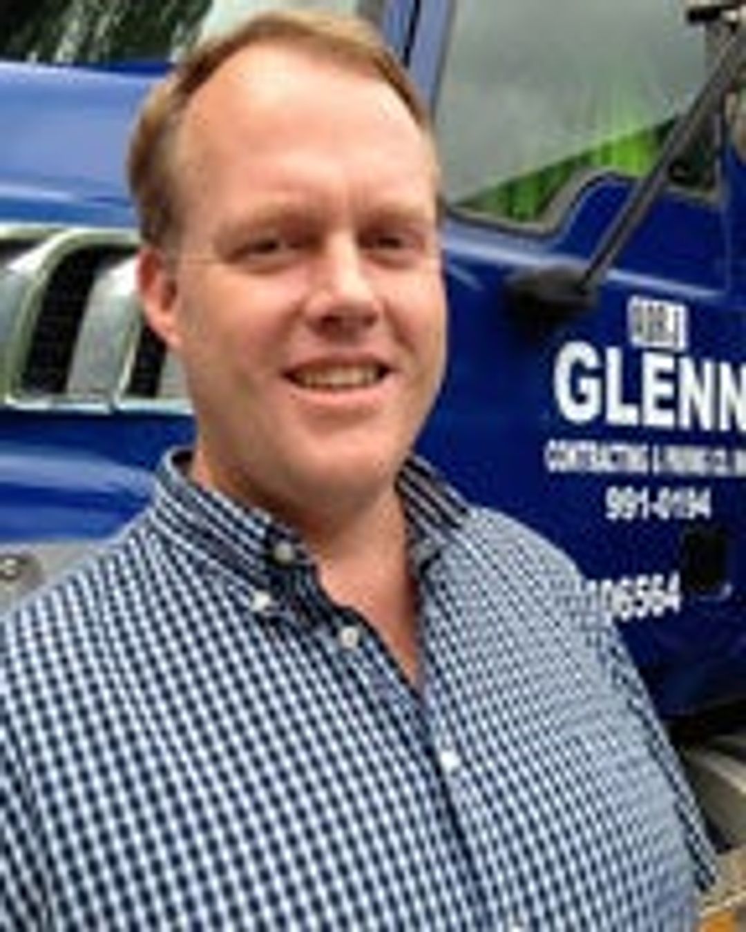 Glenn 'paves' a random act of kindness