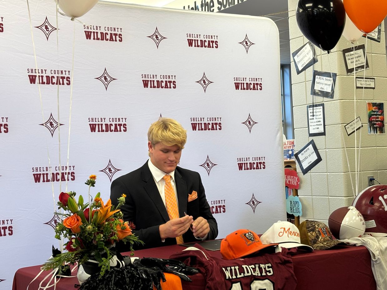 Cooper Pennington signs to play football at Mercer