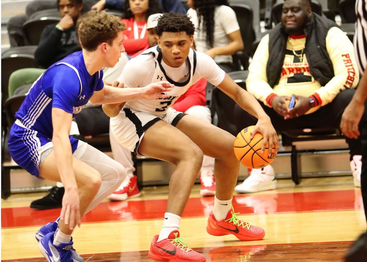 Thompson sweeps season series over Chelsea