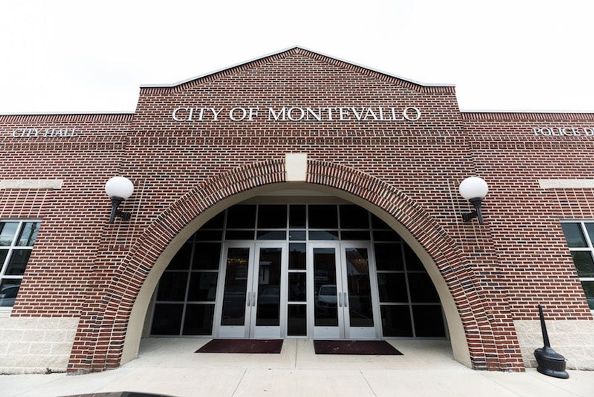 Montevallo to review employee vacation time accrual policy