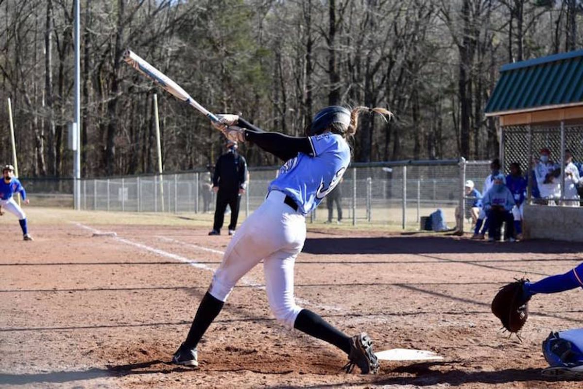 Helena softball remains unbeaten with Scott's final-inning h...