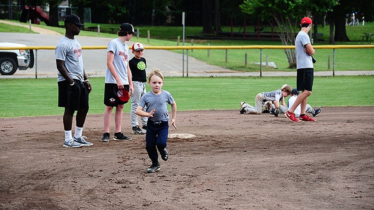 Alabaster employees get half off city sports registration
