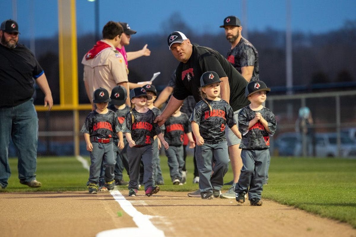 Alabaster opens registration for spring baseball, softball