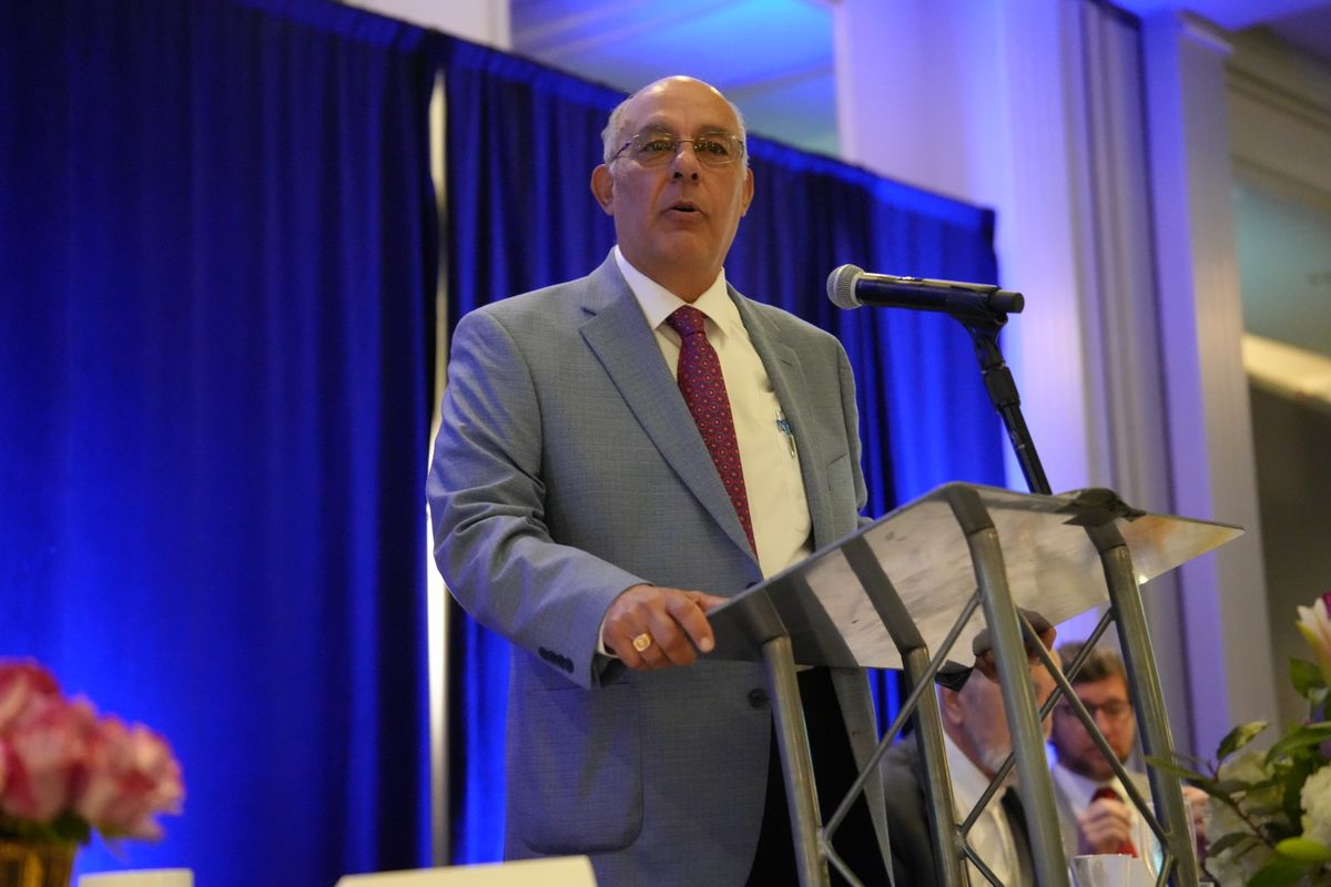 Tony Petelos shares powerful story at Hoover Mayor’s Prayer ...