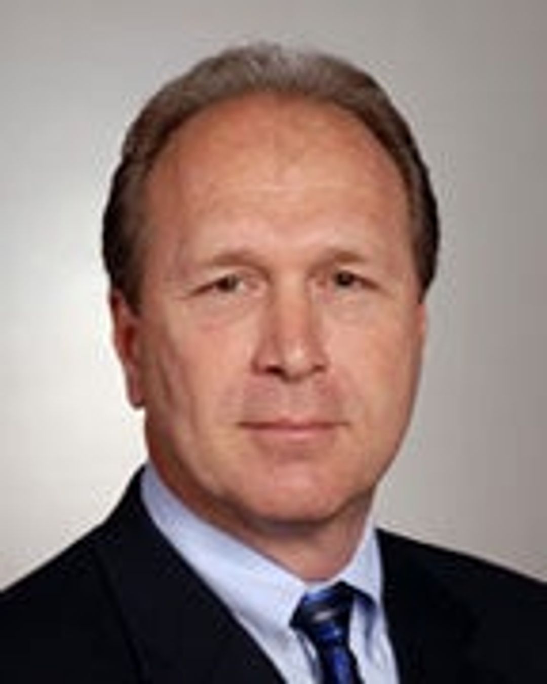 Dickens resigns from council, will be court administrator