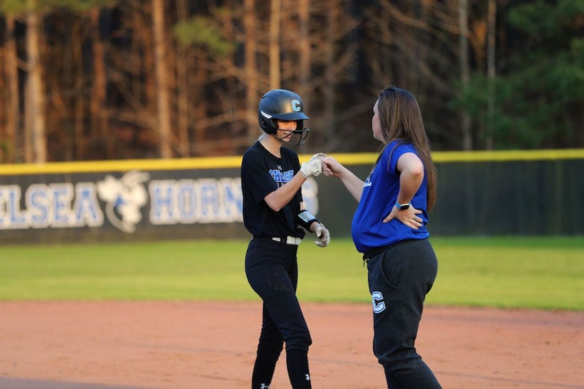 Chelsea softball team has special run end at regionals