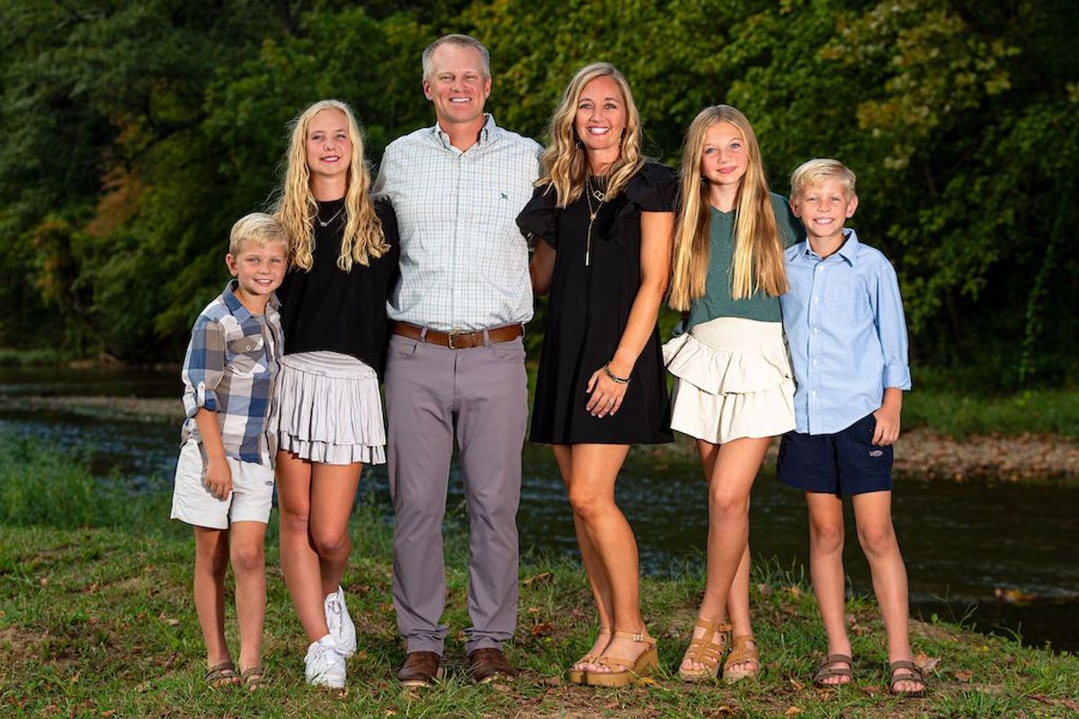 Meet your neighbors: The Carr family