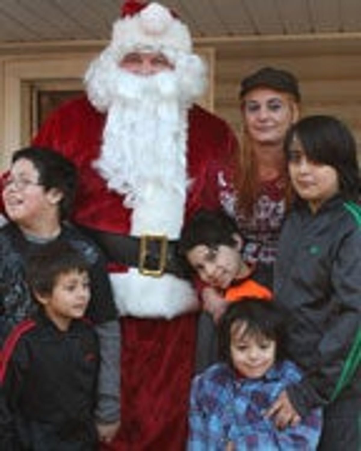 Santa surprises family in need