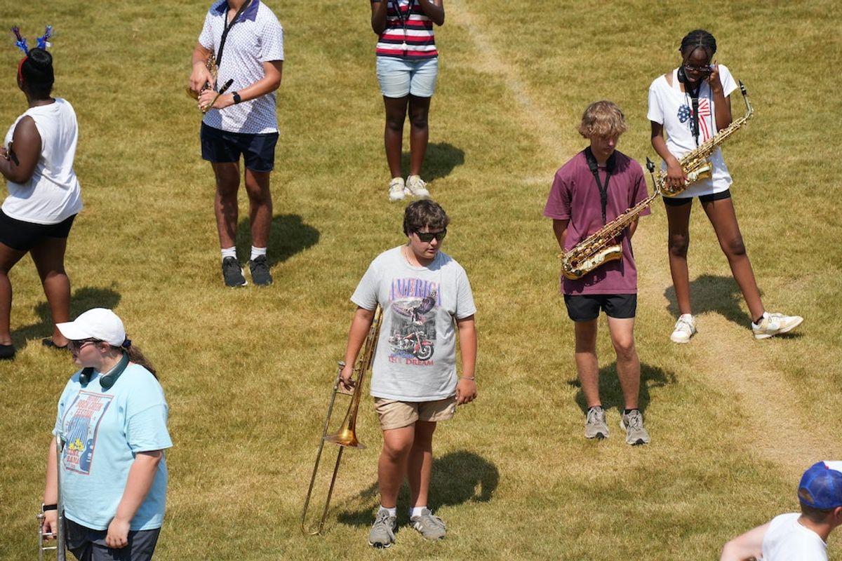 Helena High School band braves heat, prepares for 2025 seaso...