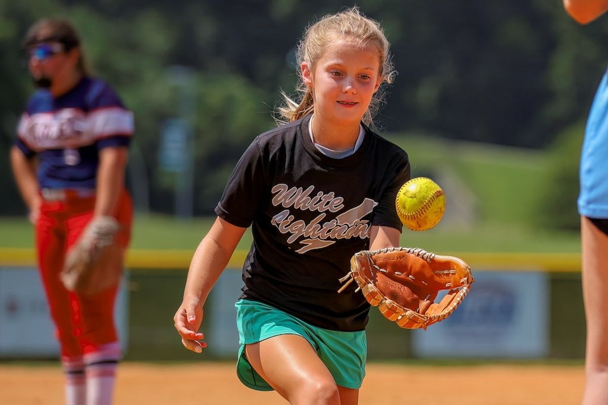 Helena prepares future Huskies with annual softball camp
