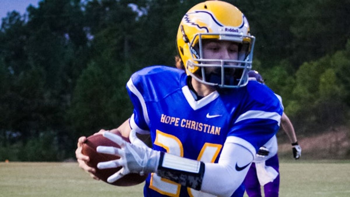 Hope Christian rolls to 60-18 win
