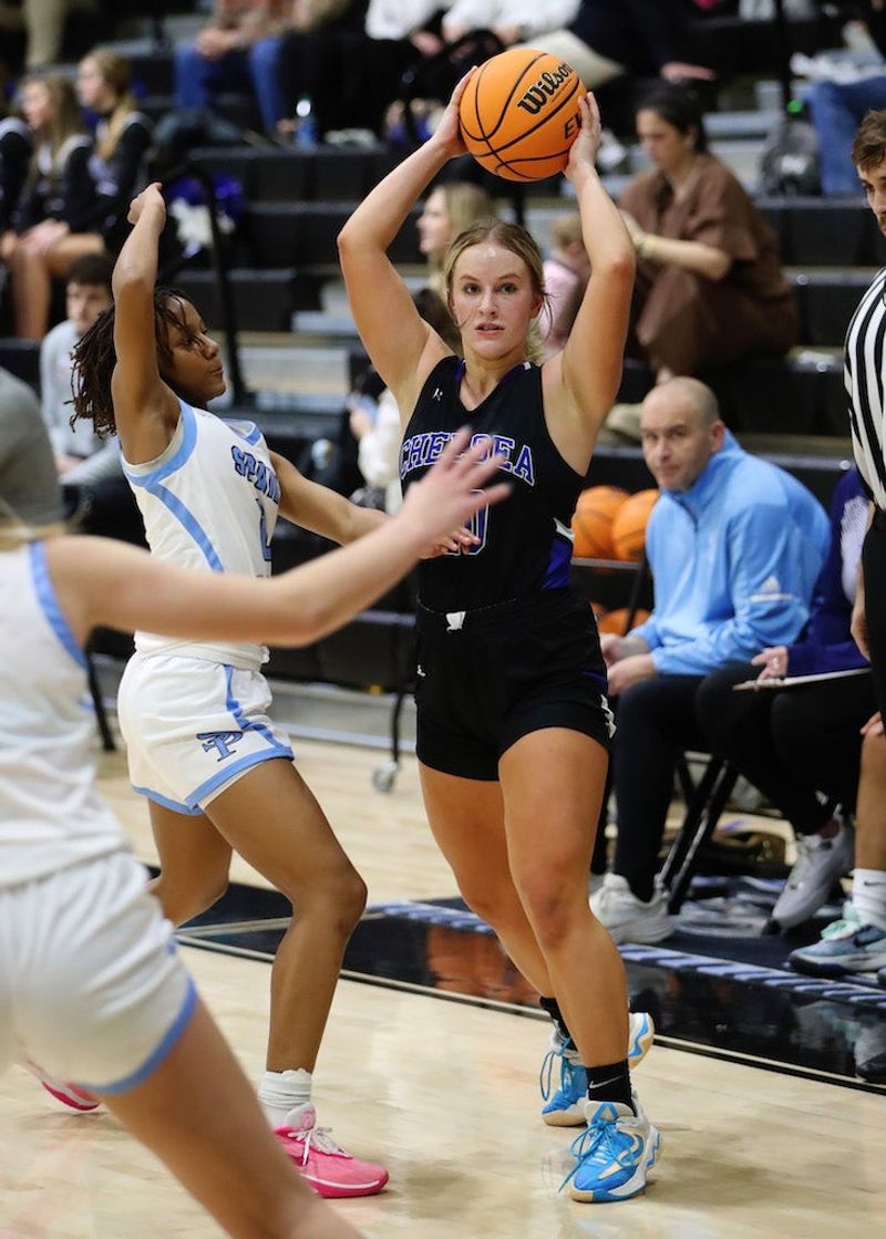 Chelsea bounces back with 30-point win over Spain Park