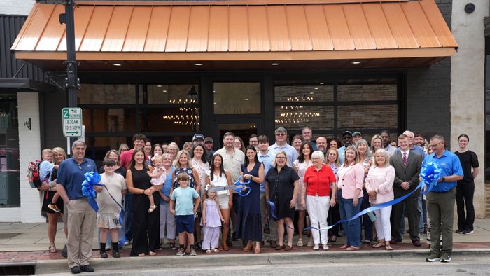 Four Copper Pennies opens for business on Main Street