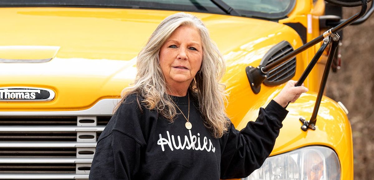 Miles of kindness: Julie Gray's drive makes an exceptional d...