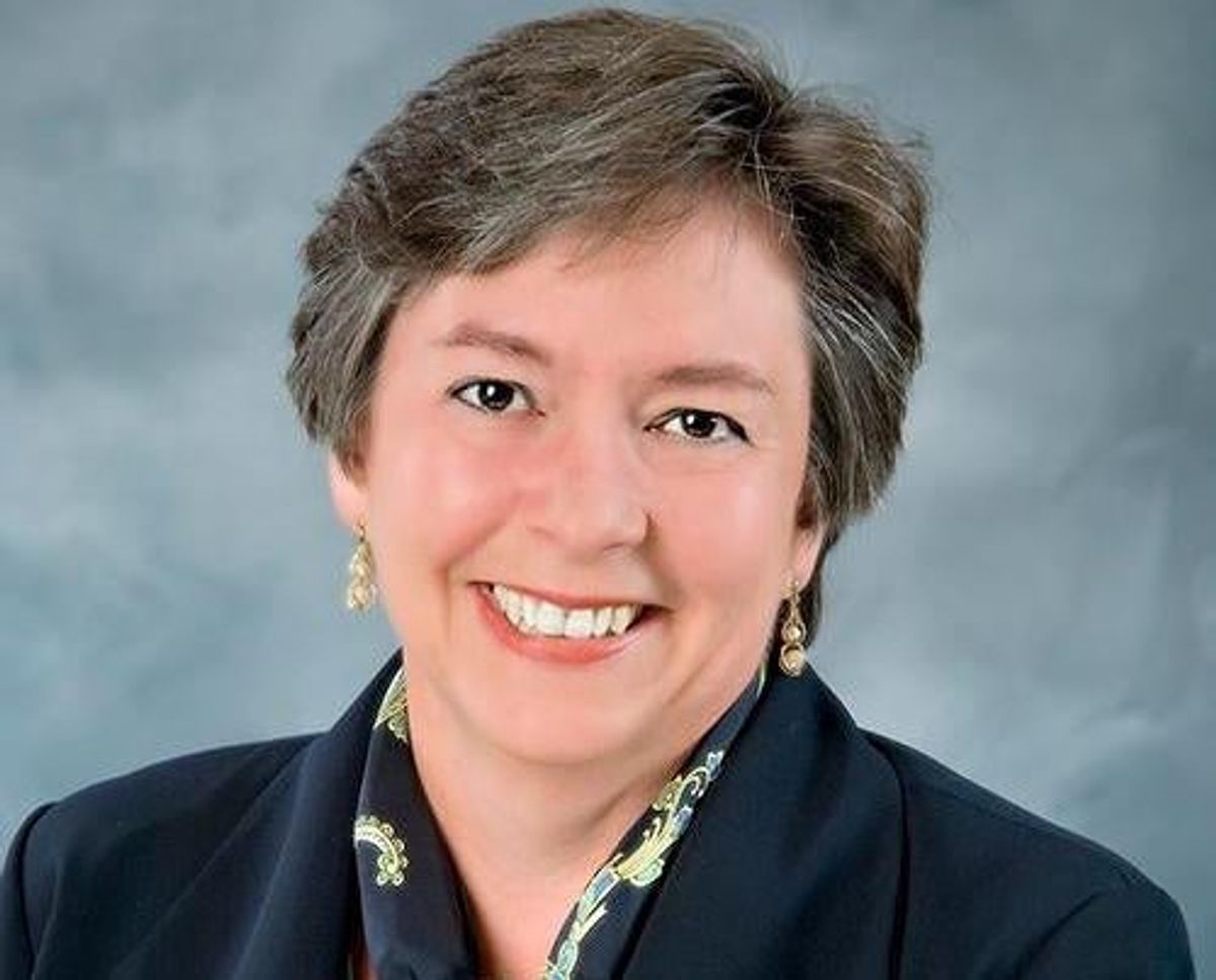 UM names Dr. Lynne Richardson as interim dean of Stephens Co...