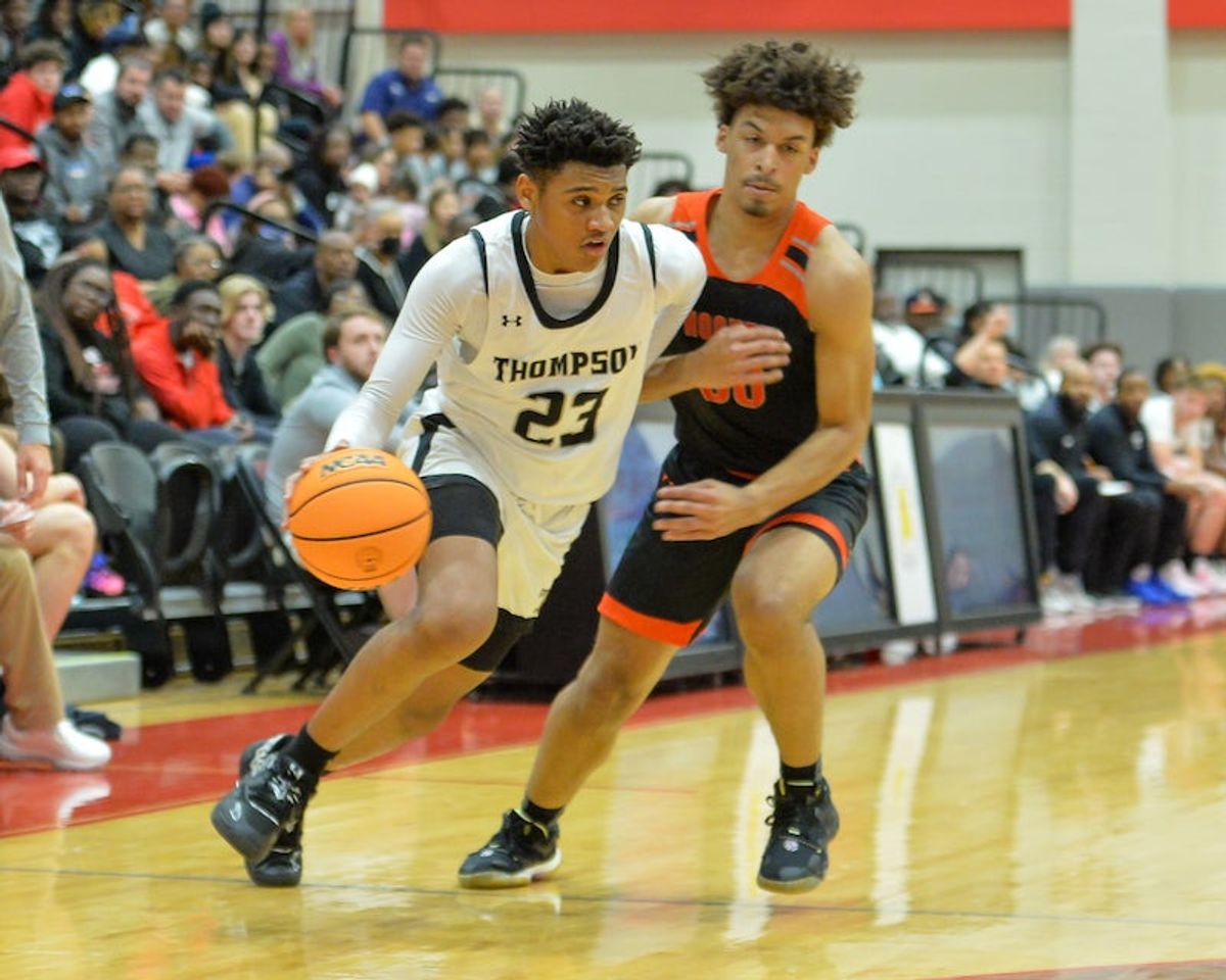 Hoover takes down Thompson