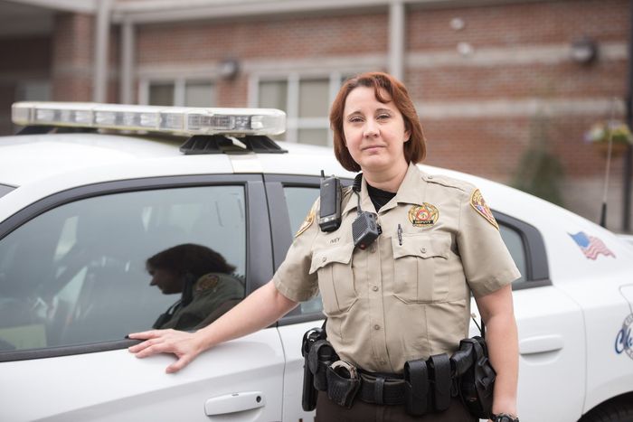 PROFILE: Rachel Ivey offers her time and talents to children in Chelse...