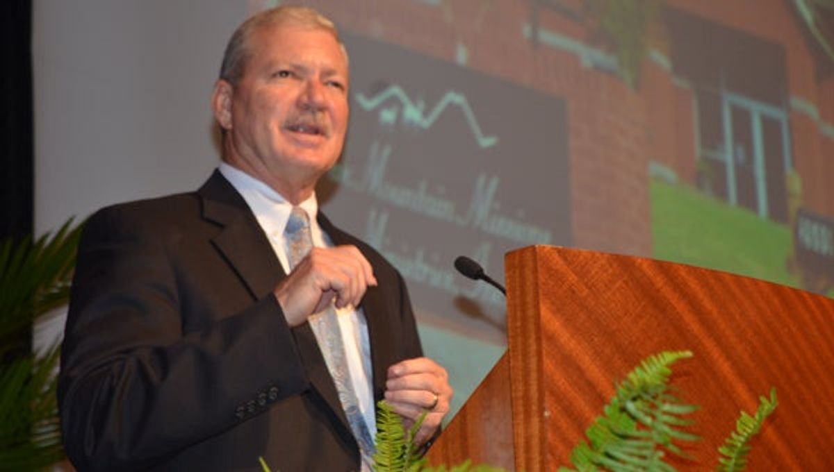 Pelham Mayor shares personal story at Harvest of Hope Lunche...
