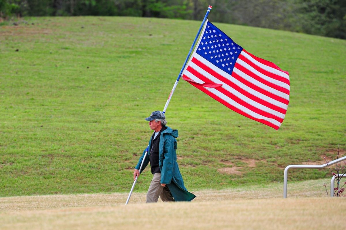 Salute to service: Alabama National Cemetery celebrates Nati...