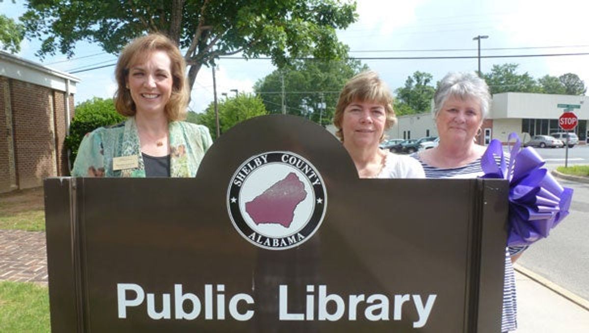 Friends of Columbiana Library welcome new members
