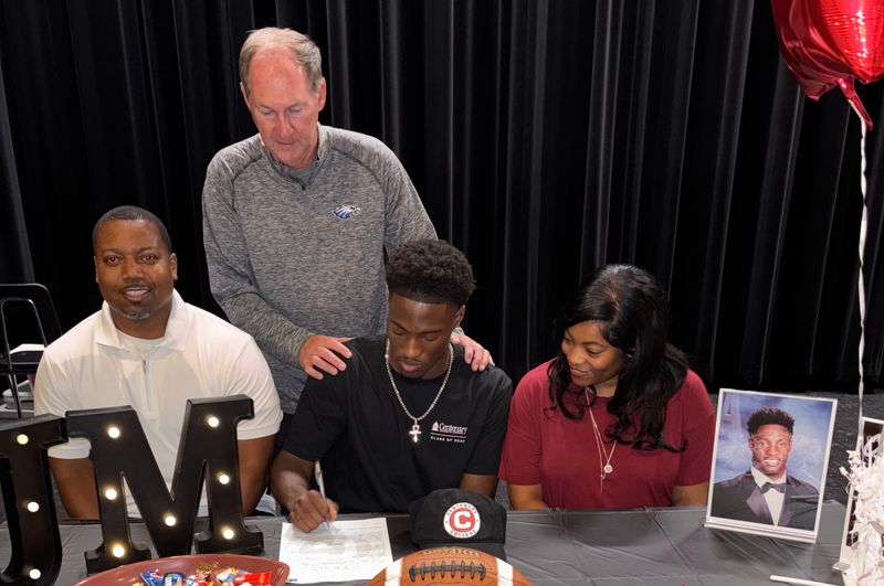 Calera native Kobe Prentice signs with Carolina Panthers