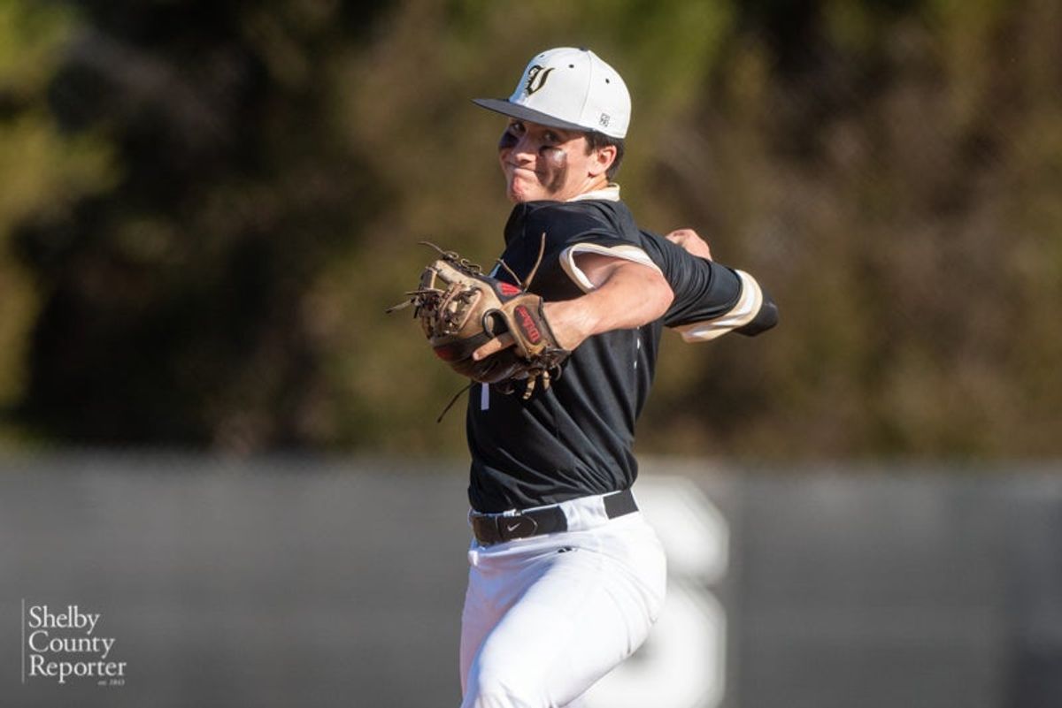 Poe's no-hitter leads No. 5 Vincent past Montevallo