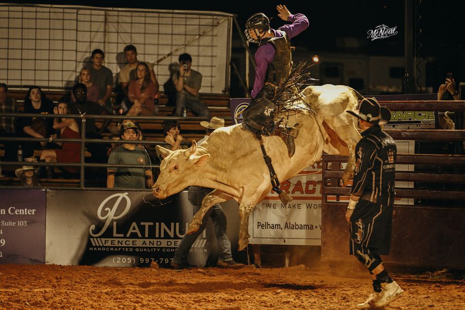 Helena Hollow hosting Mother’s Day Rodeo