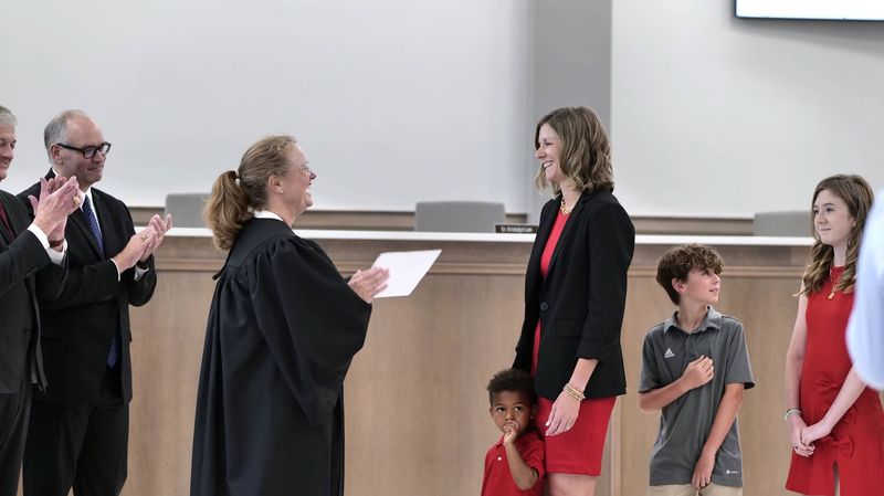 Jamie Parker sworn in as new ACS Board of Education member