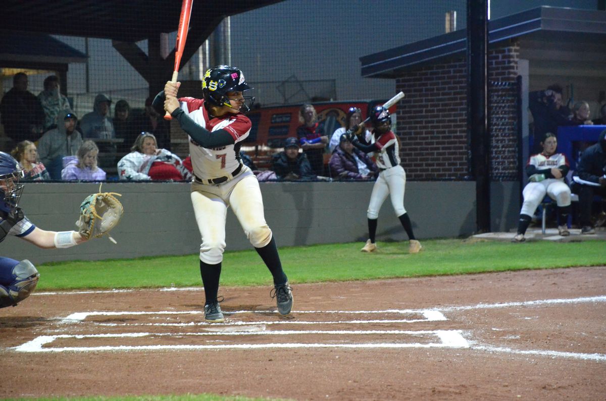 Tans and Slams — Recapping softball back from spring break ...