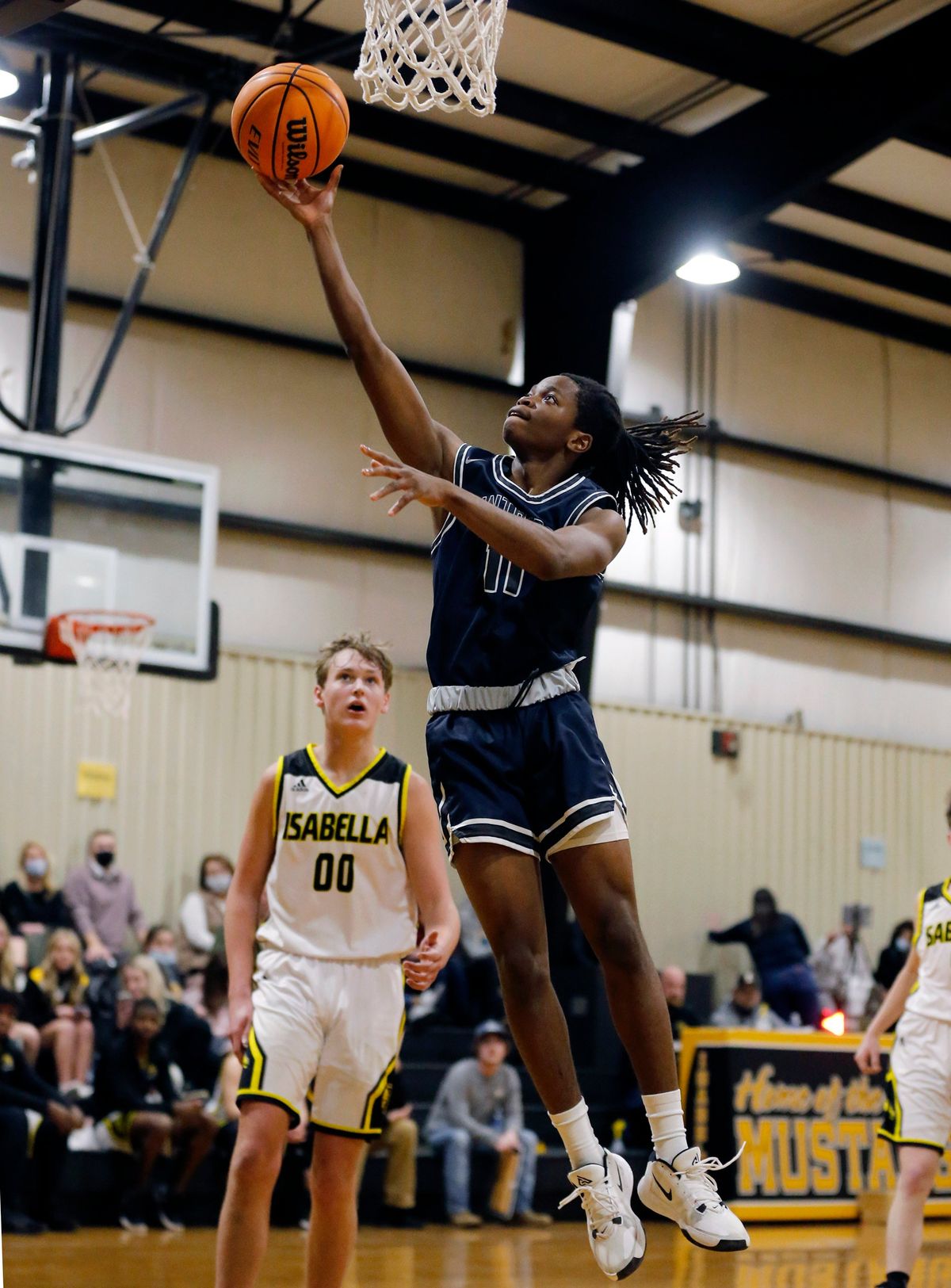 Jemison boys defeat Isabella Mustangs