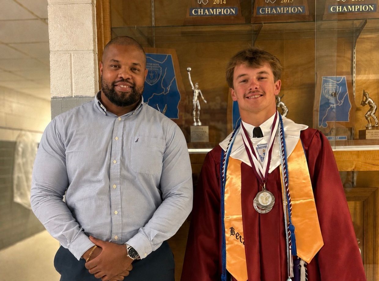 Payne awarded scholarship from Apollo Foundation
