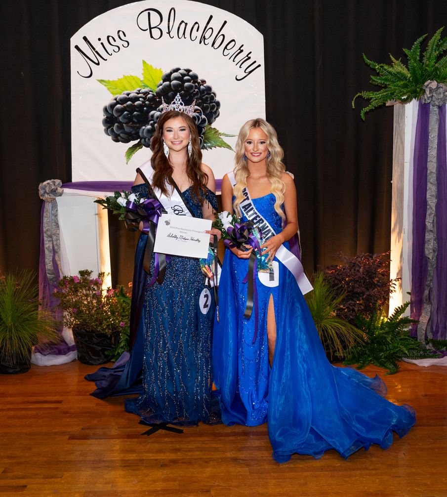 Blackberry Moment — Blackberry Queen crowns handed out in Jemison