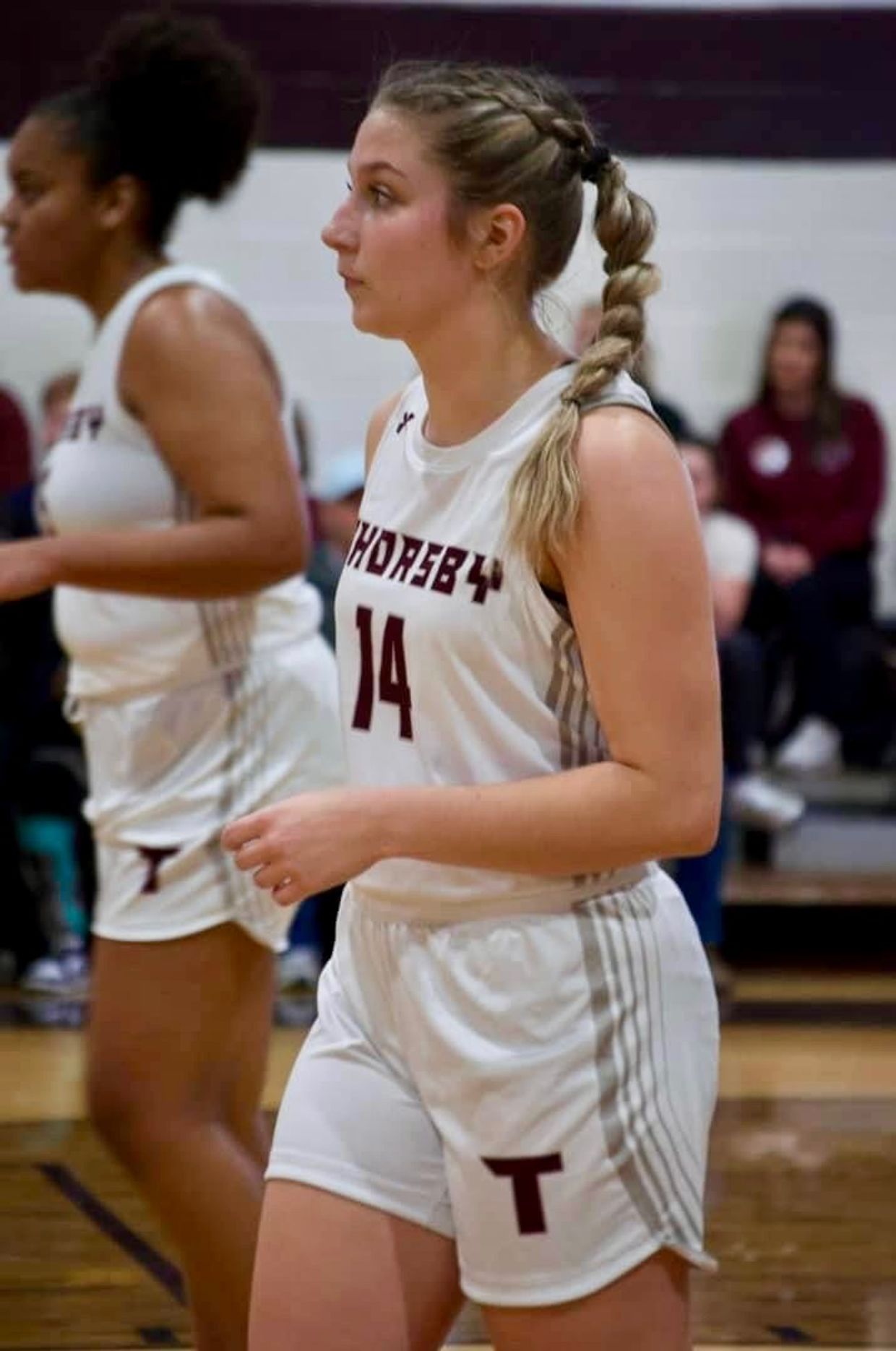 Brooklyn Stacks Baskets — Reeser wins Advertiser girls baske...