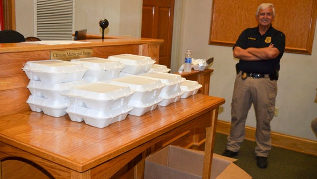 Kumi Manufacturing provides lunch for Clanton Police Departm...