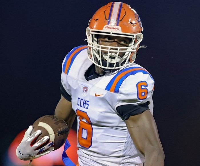 Riddick's all-around impact earns defensive POY