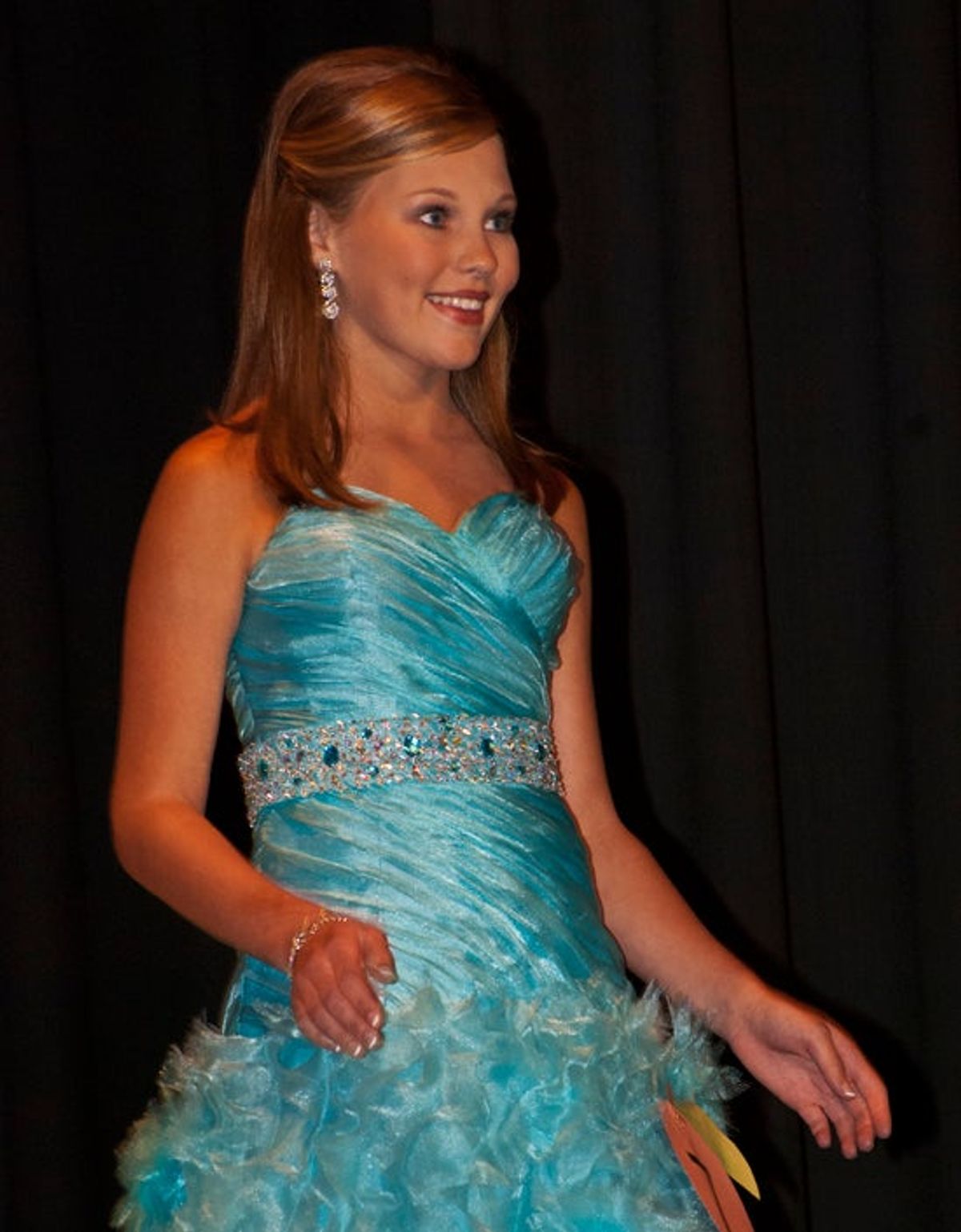 Junior Miss Gray newest Peach royalty