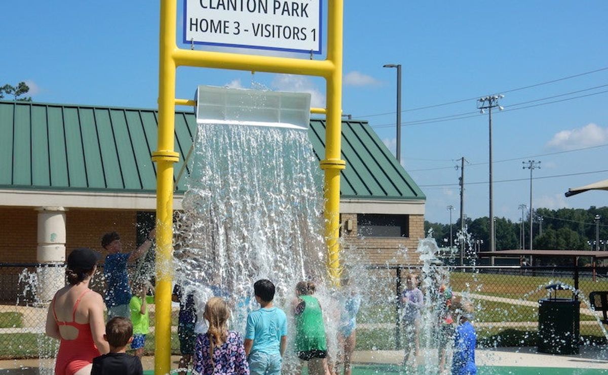 Staying Cool — Clanton makes a splash with opening of new wa...