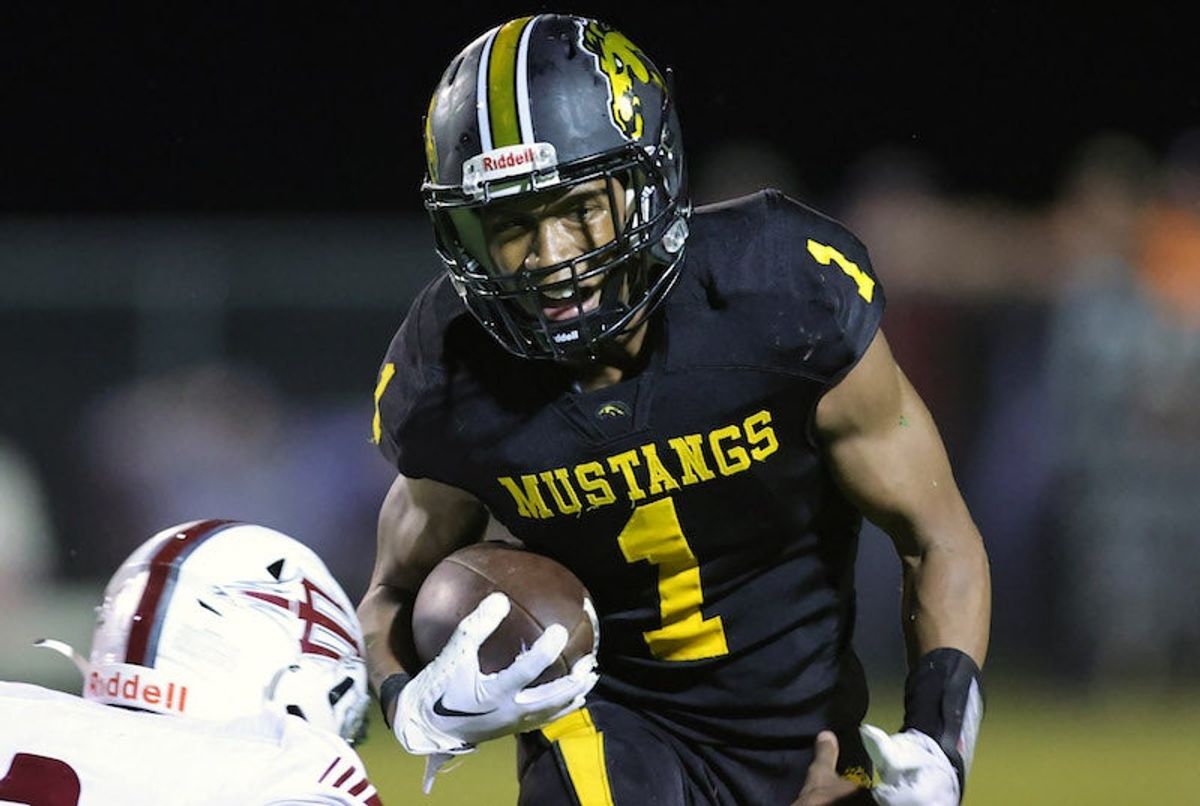 Isabella smashes Woodland, finishes third in region