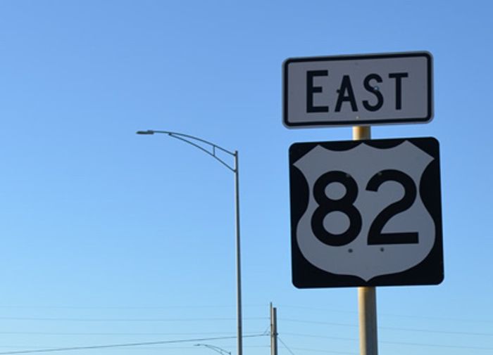 Two killed in Highway 82 collision near Maplesville