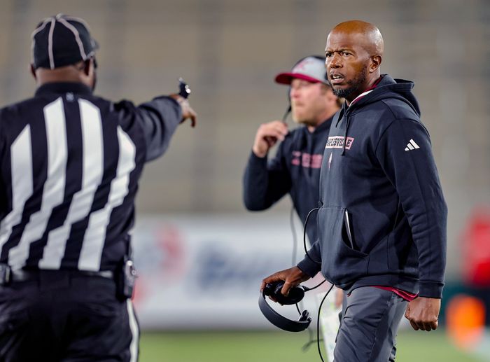 The Drive for Five pt. 3 — The well-balanced machine of Maplesville’s ...