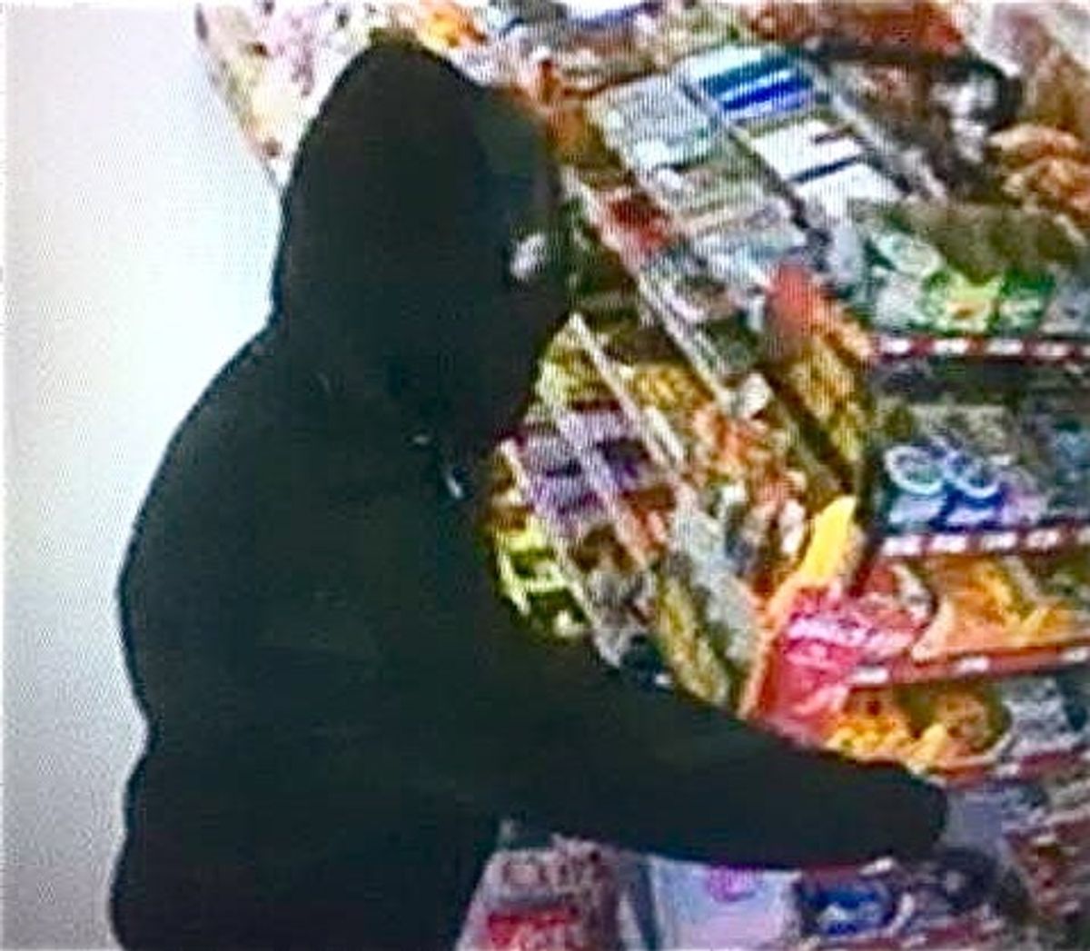 Police on lookout for armed robbery suspects