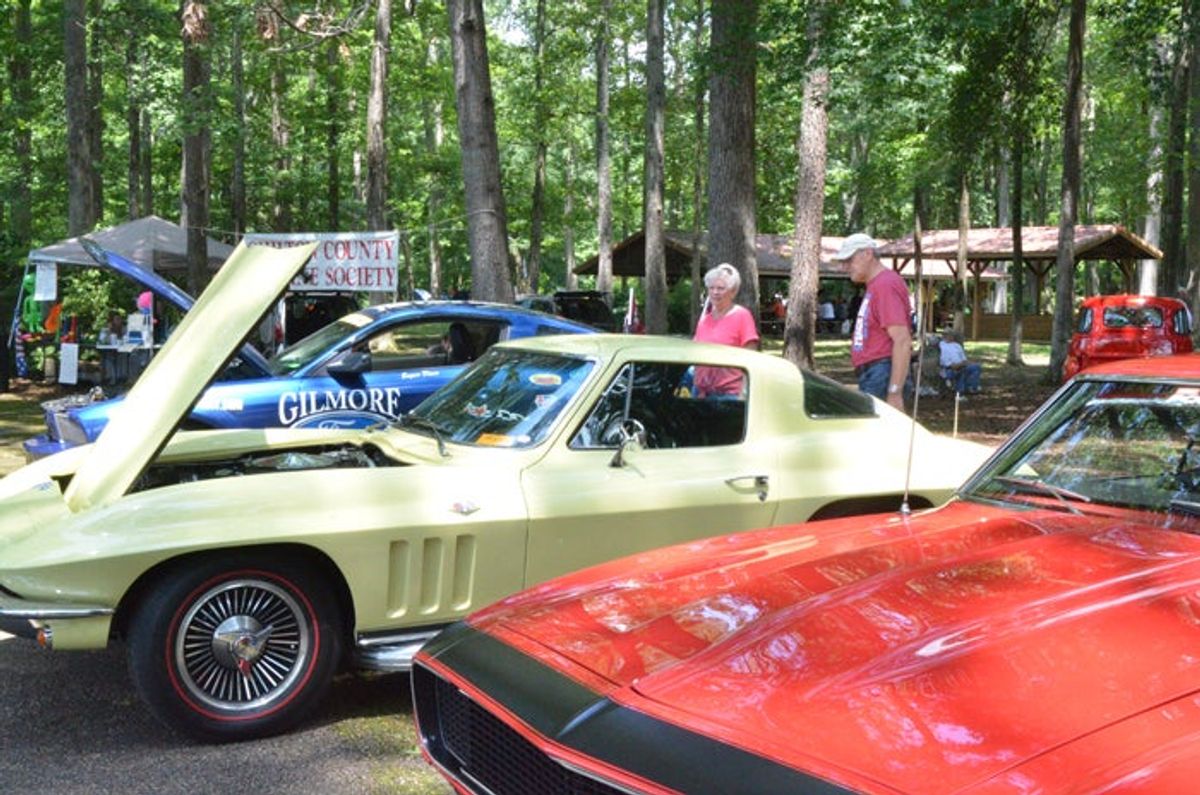 Peach Festival car show (photo gallery)