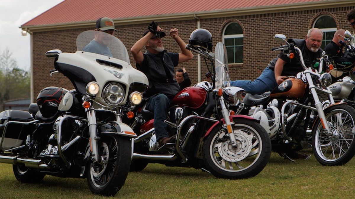 He's Risen: Motorcycle ride rolls through Clanton to spread gospel