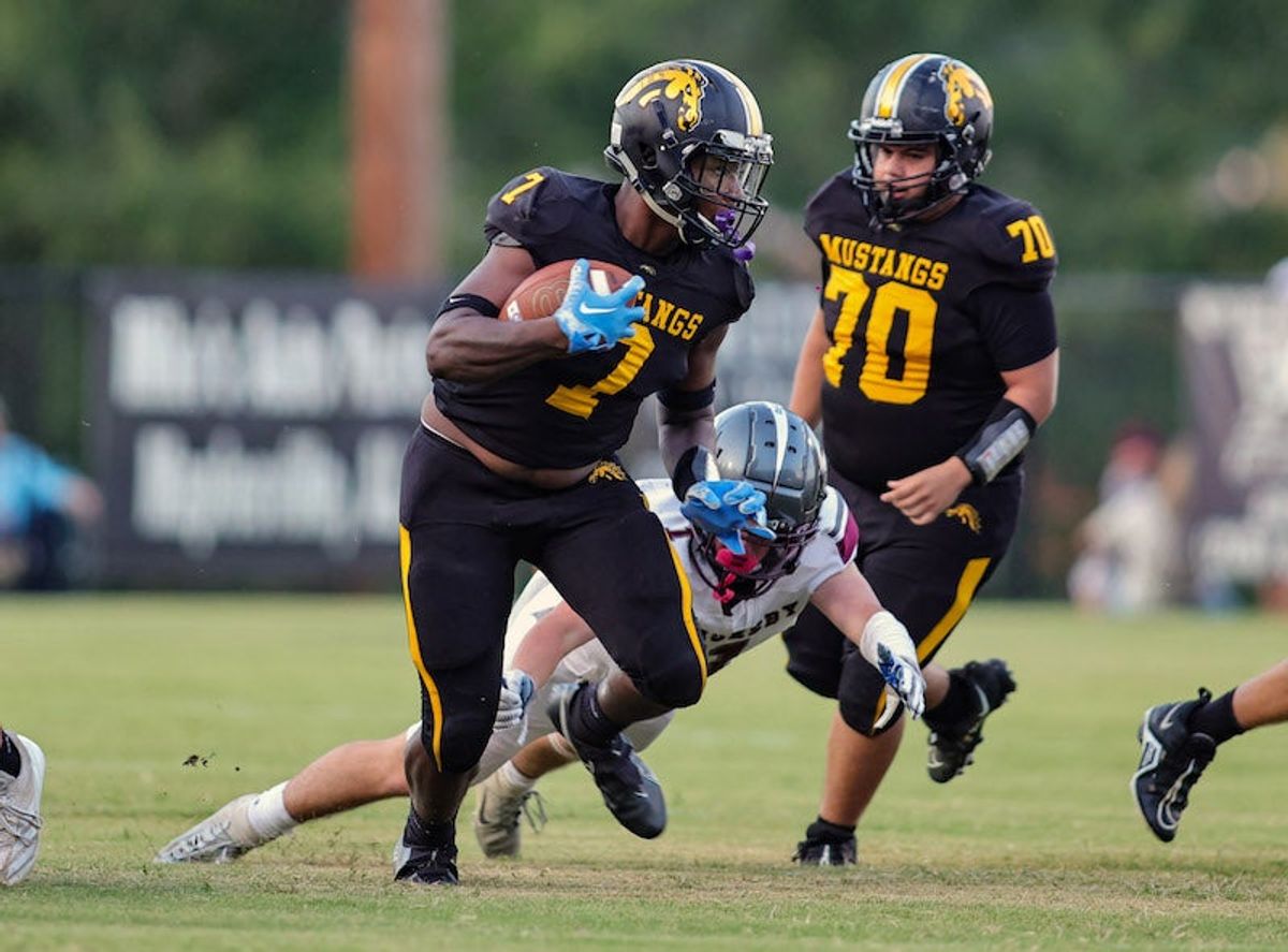 AOTW: The Works — Isabella running back has four touchdowns ...