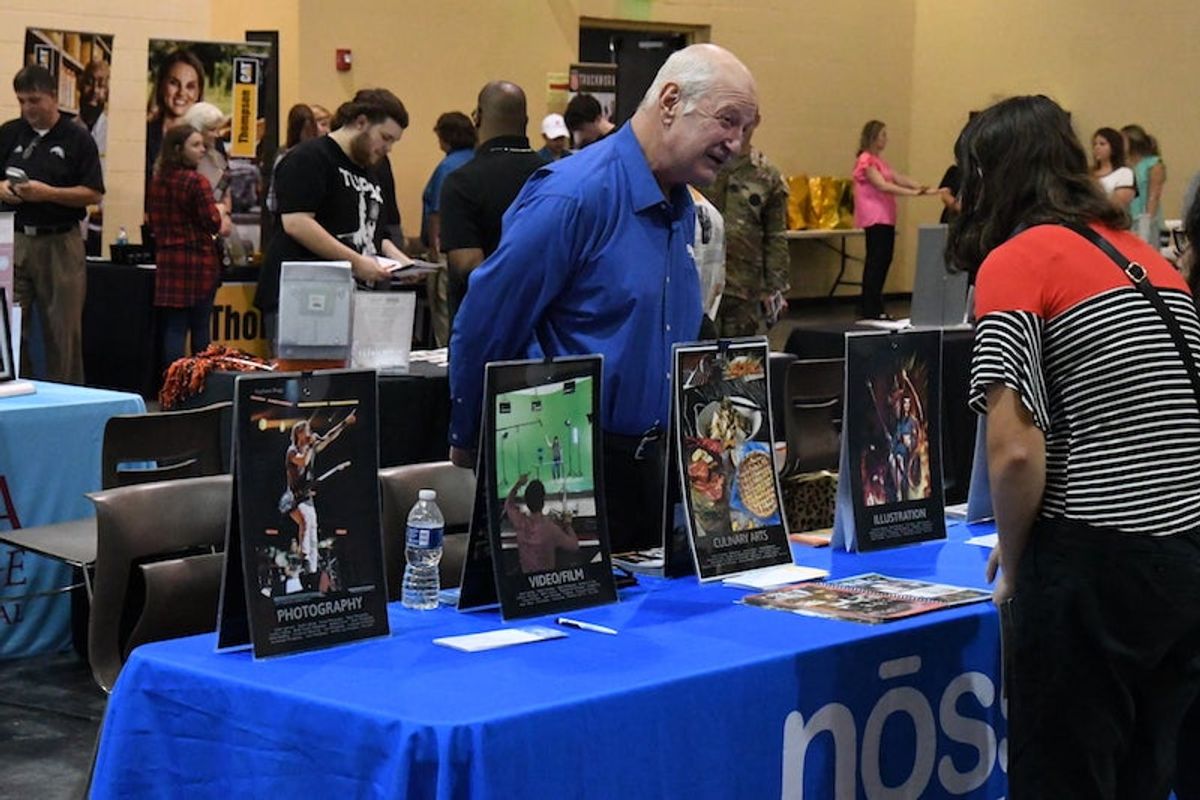 Chilton College & Career Fair brings in hundreds