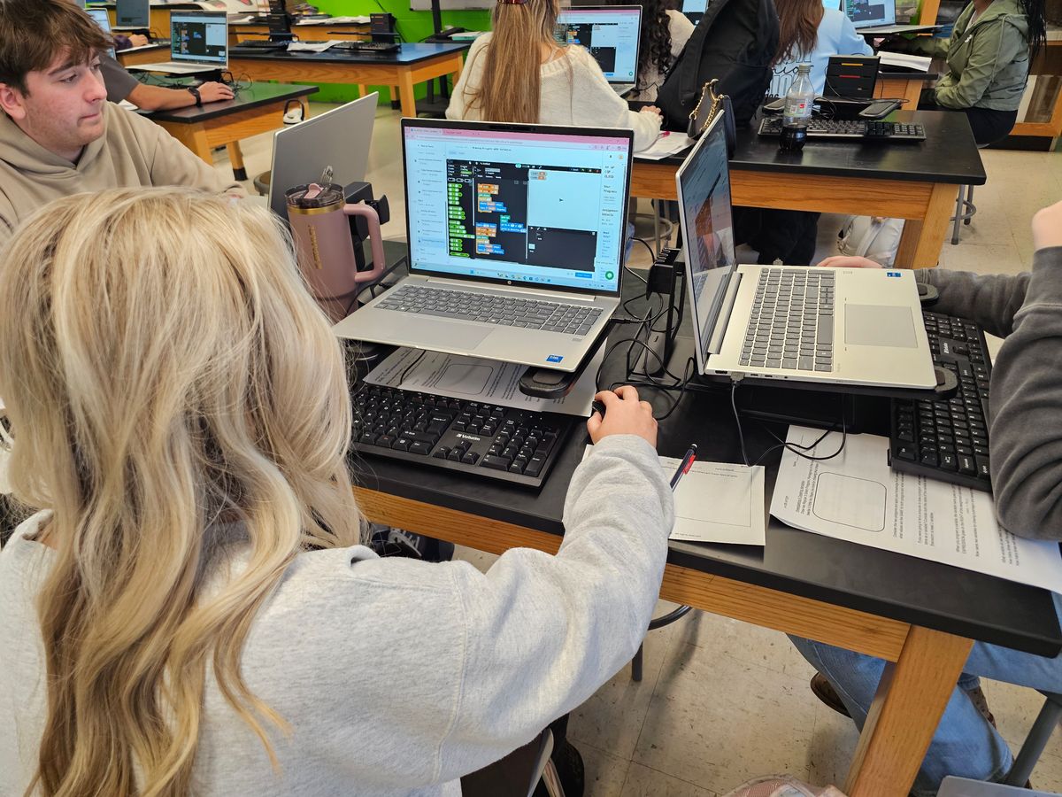 Elliot-Elrod scores another computer grant for Jemison