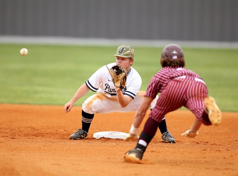 Jemison baseball falls to Elmore County in two-game set
