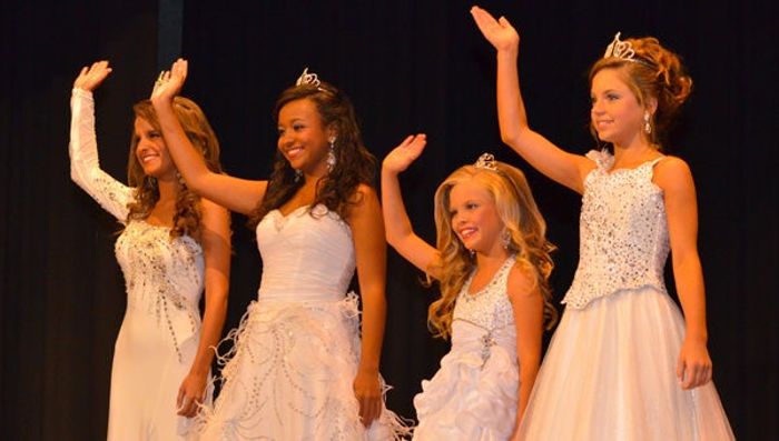 2013 Little Miss Peach crowned (updated)