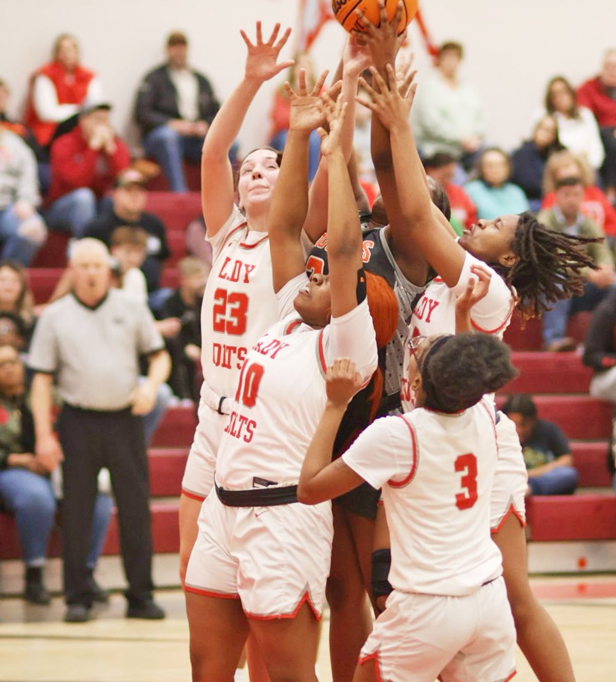 Lady Colts fourth quarter effort, Burks’ 30 spur win